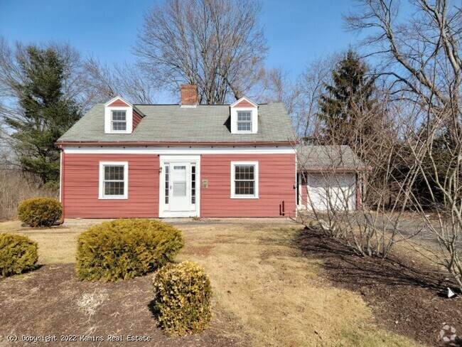 Apartments For Rent in Warwick, MA with Garages - 1 Rentals ...