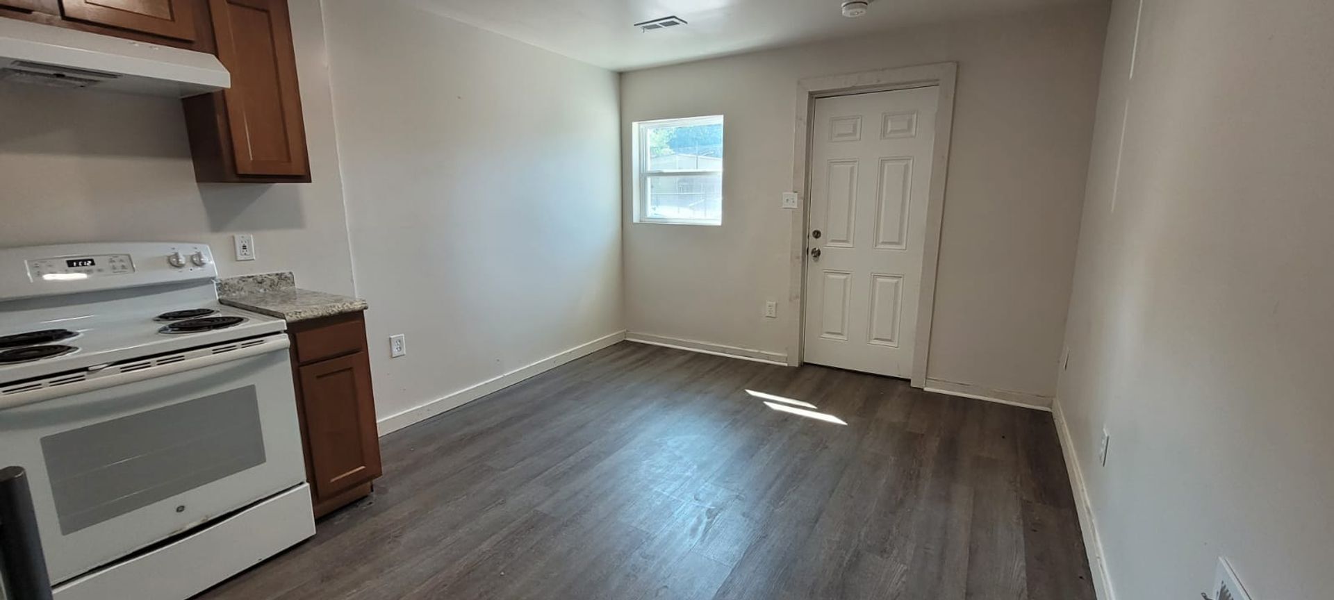500 Larimer Ave Unit 2, Turtle Creek, PA 15145 - Room for Rent in ...