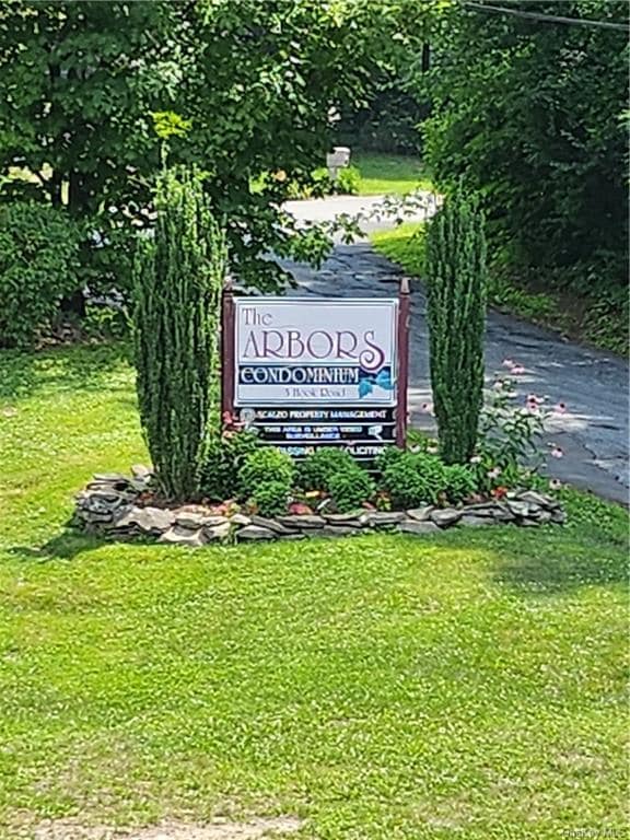 3 3 Hook Rd Unit 10, Fairview, NY 12601 - Condo for Rent in Fairview ...