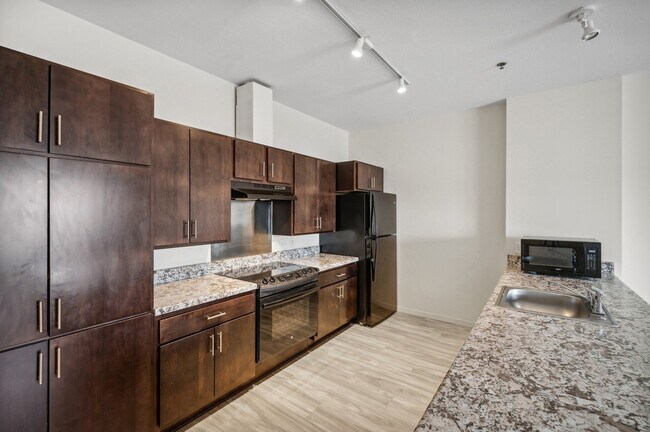 Apartments for Rent with Hardwood Floors in Jordan, Minneapolis ...