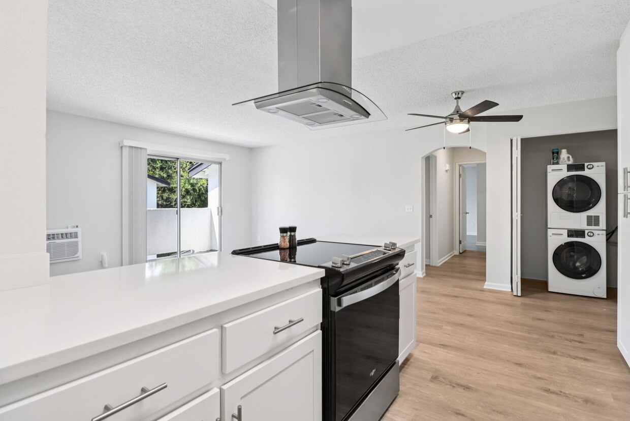 Waterleaf Apartments Homes - 333 N Emerald Dr Vista, CA 92083 ...