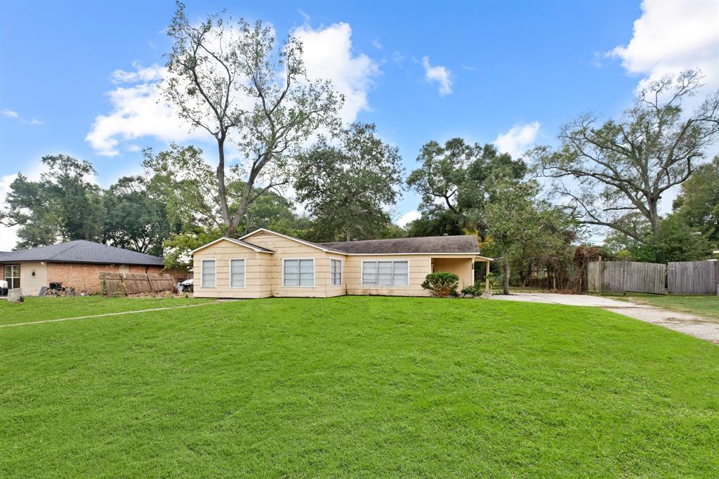 2101 E Fayle Ave, Baytown, TX 77520 - House Rental in Baytown, TX ...