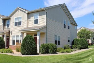 Baileys Arbor Townhomes Apartments for Rent with Parking - Woodbury, MN ...