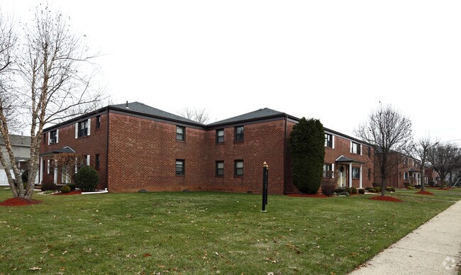 Hillside Apartments Rentals - Edison, NJ | Apartments.com