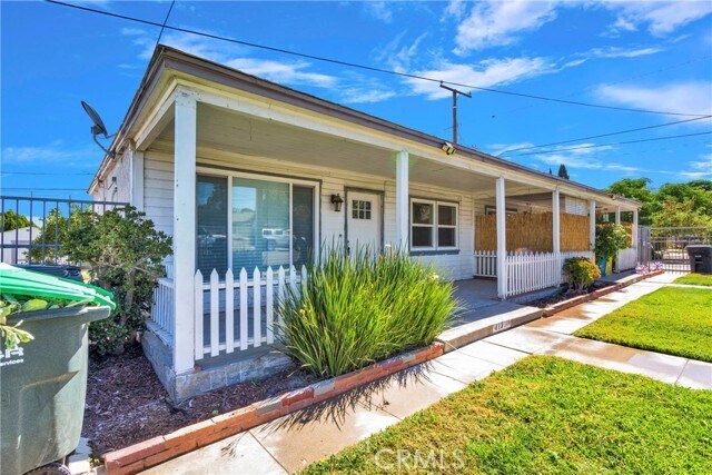 403 S B St, Perris, CA 92570 - Townhome Rentals in Perris CA ...
