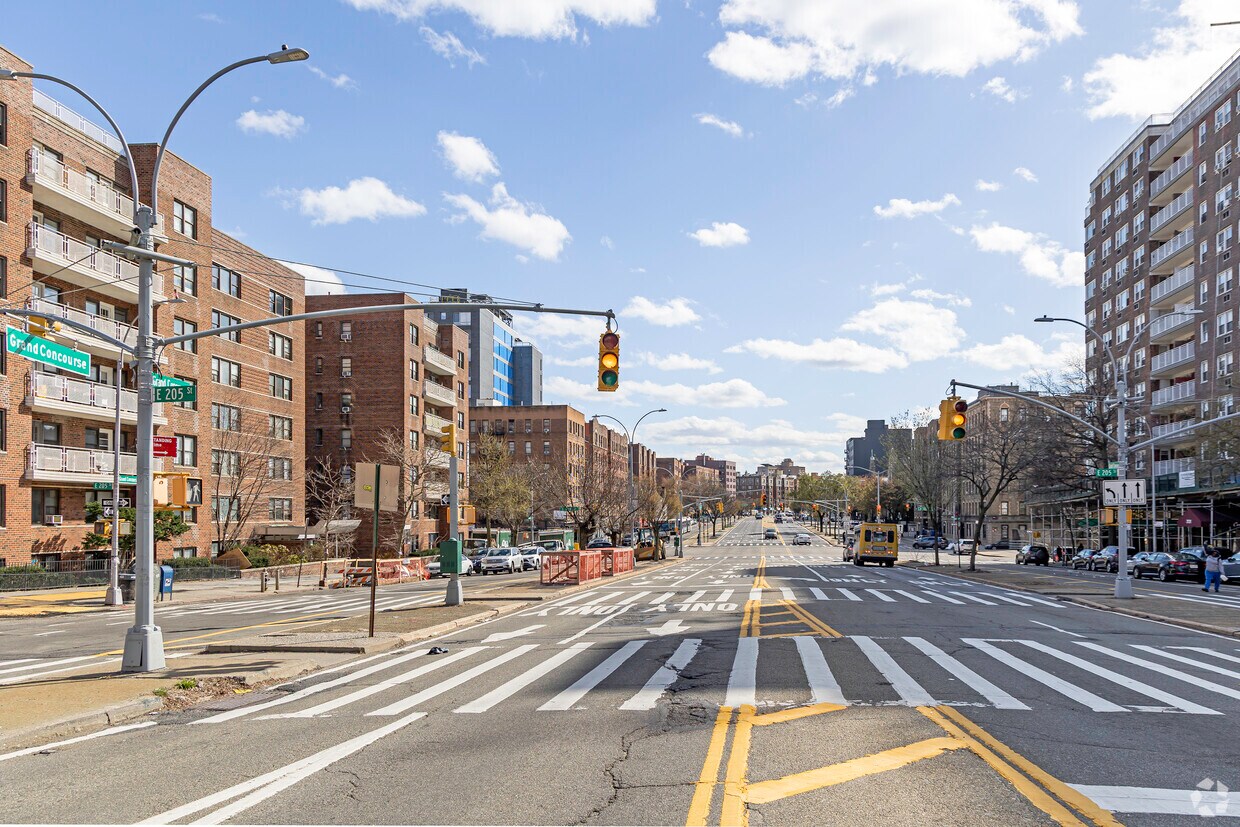 3130 Grand Concourse, The Bronx, NY 10458 - 3130 Grand Concourse The ...