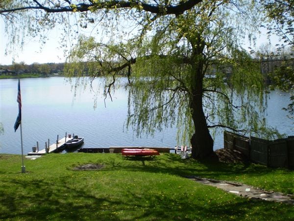 10003 Dixie Hwy, Clarkston, MI 48348 - Condo for Rent in Clarkston, MI ...