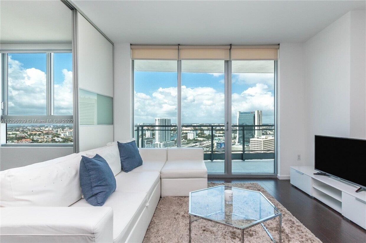 90 SW 3rd St Unit 2905, Miami, FL 33130 - Condo for Rent in Miami, FL ...
