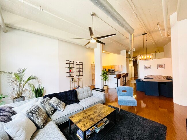 200 Main St Unit 104, Kansas City, MO 64105 - Condo for Rent in Kansas ...