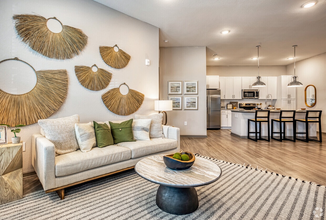 Rowan Pointe - 7950 Park Blvd Pinellas Park, FL 33781 | Apartments.com