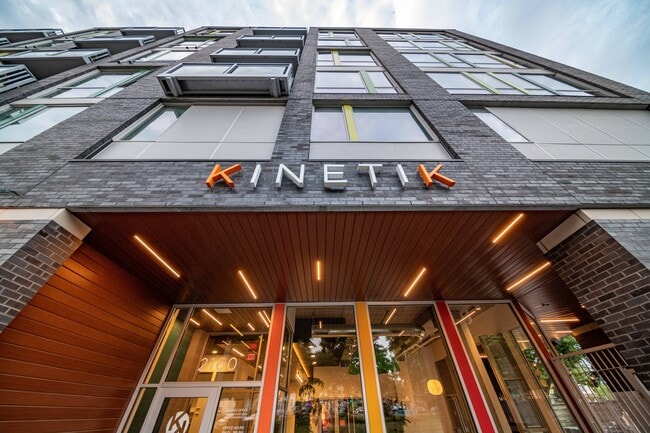 KinetiK Apartments - 2160 S Kinnickinnic Ave Milwaukee, WI | Apartments.com