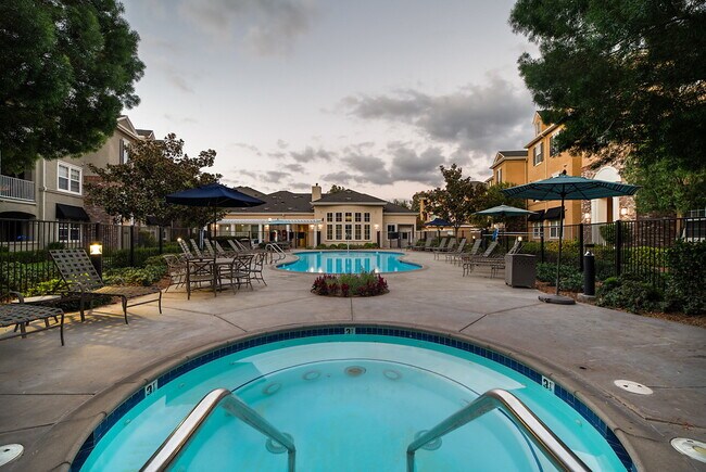 Bridgeport Coast Apartments - Santa Clarita, CA | Apartments.com
