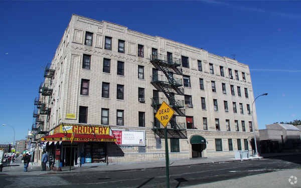 2105 Monterey Ave, Bronx, NY 10457 - Apartments in Bronx, NY ...