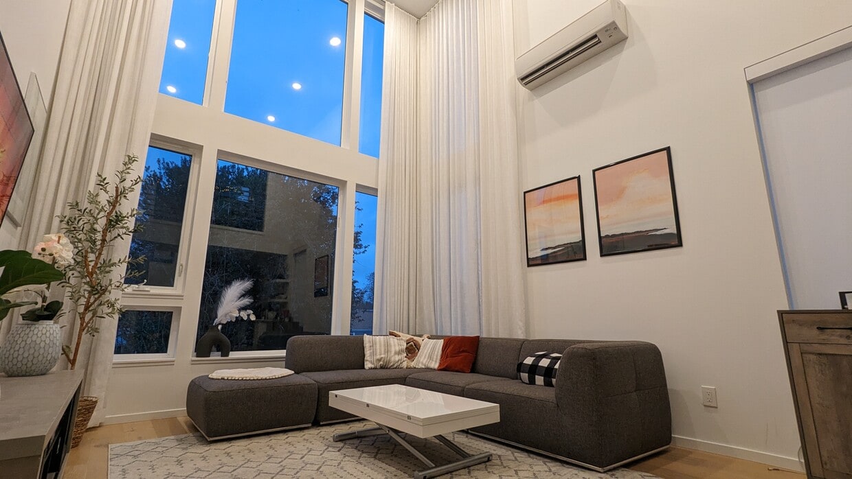 2616 E Yesler Way, Seattle, WA 98122 - Townhome Rentals in Seattle WA ...