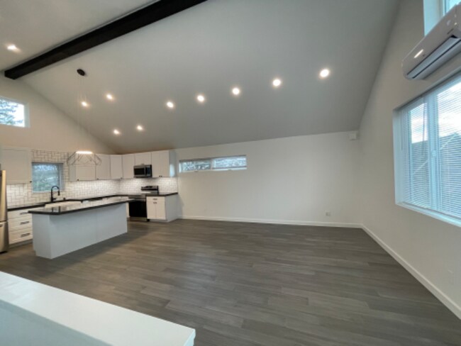 8440 35th Ave SW, Seattle, WA 98126 | Apartments.com