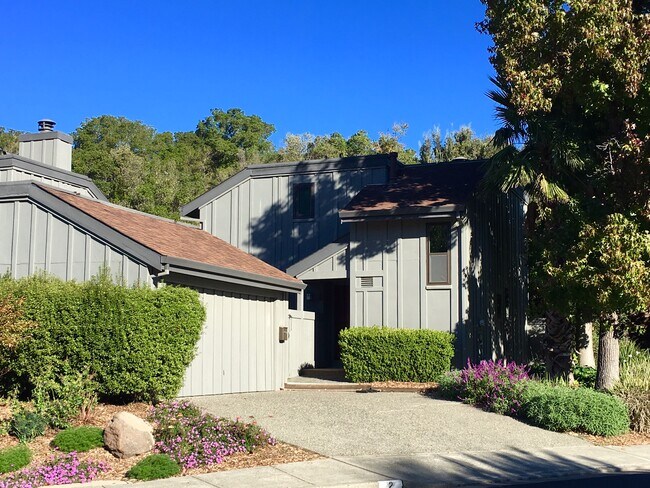 Marinwood Apartments for Rent with Extra Storage - San Rafael, CA ...