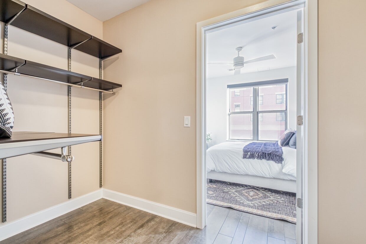 Notch 8 - 2900 Main Line Blvd Alexandria, VA 22301 | Apartments.com