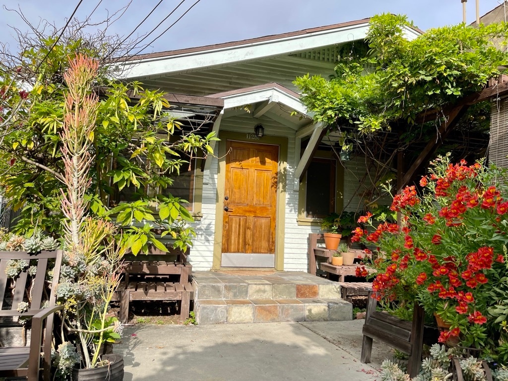 1125 N Hoover St Unit 1125 Half, Los Angeles, CA 90029 - 1125 N Hoover ...