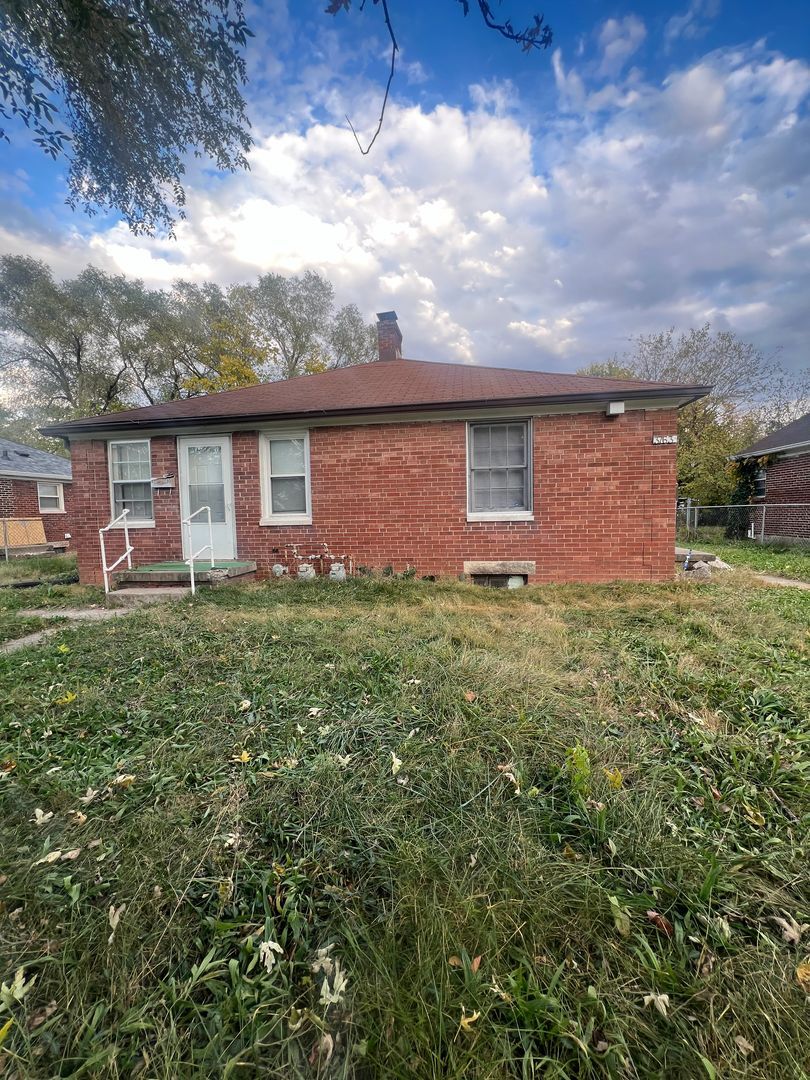 3763 Baltimore Ave Unit 3763, Indianapolis, IN 46218 - Room for Rent in ...
