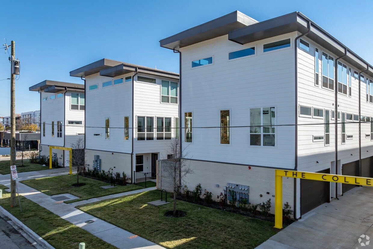 4718 Bryan St, Dallas, TX 75204 Townhomes for Rent - Dallas, TX ...