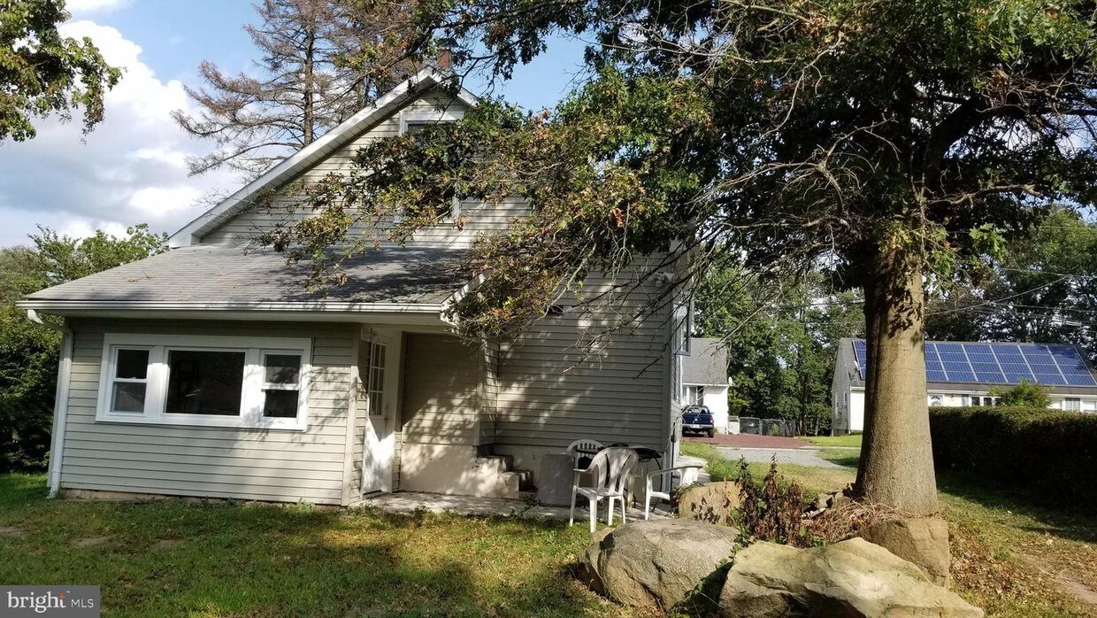 125 Vetterlein Ave, Hamilton Township, NJ 08619 - House Rental in ...