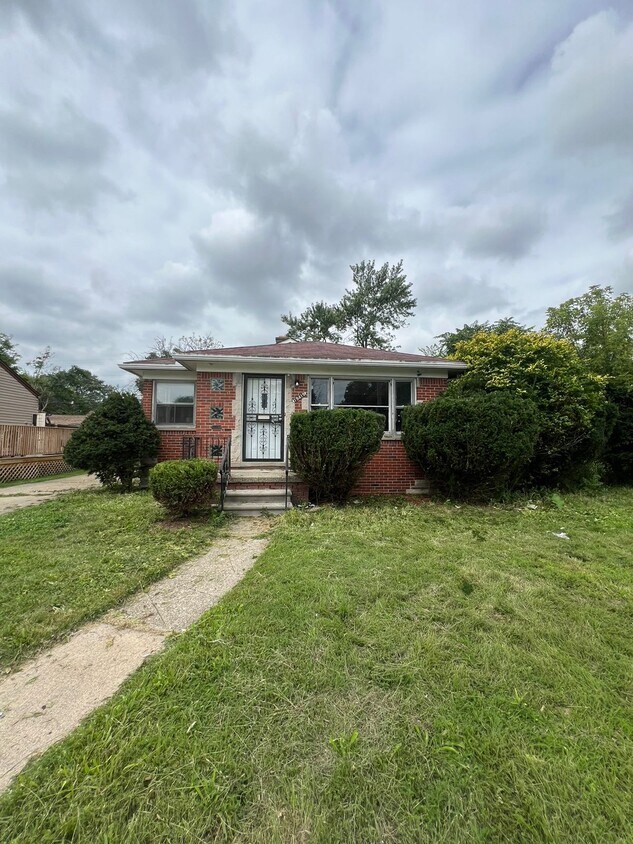 19419 Schoenherr St, Detroit, MI 48205 - House Rental in Detroit, MI ...