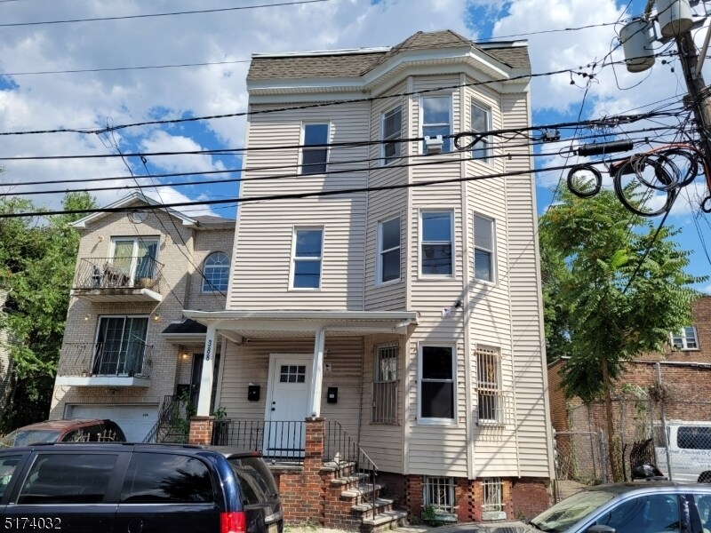 388 S 11th St Unit 3, Newark, NJ 07103 - Room for Rent in Newark, NJ | Apartments.com