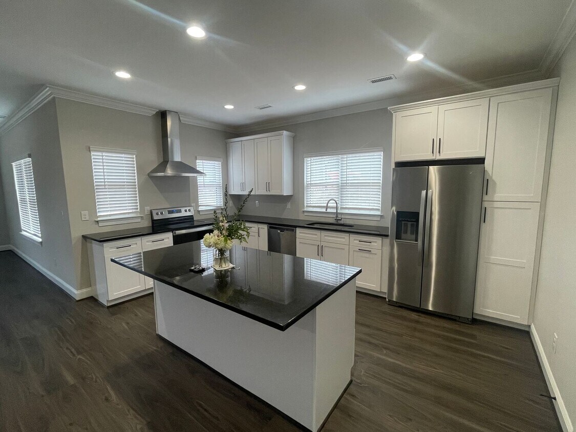 423 Dallas Stanley Hwy, Dallas, NC 28034 - House Rental in Dallas, NC ...