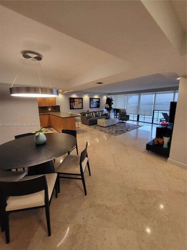 3 Grove Isle Dr Unit C1807, Miami, FL 33133 - Condo for Rent in Miami ...