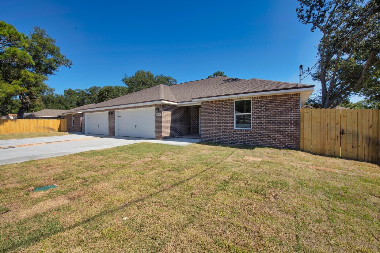 808 Hilltop Rd, Mary Esther, FL 32569 - Townhome Rentals in Mary Esther ...