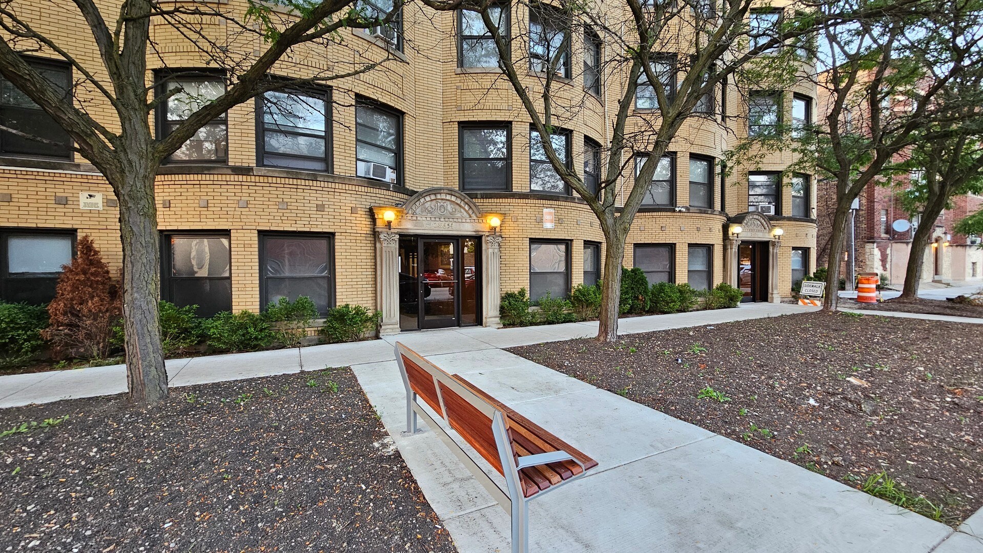 2454 W Catalpa Ave Unit 1, Chicago, IL 60625 - Condo for Rent in ...