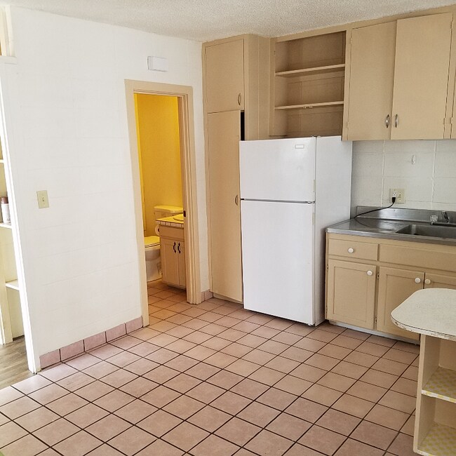 12xx Lunalilo St Unit 3D, Honolulu, HI 96822 | Apartments.com