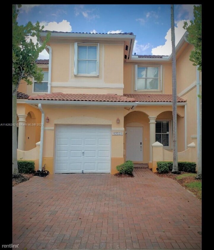 12553 SW 121st Way, Miami, FL 33186 - Townhome Rentals in Miami FL ...