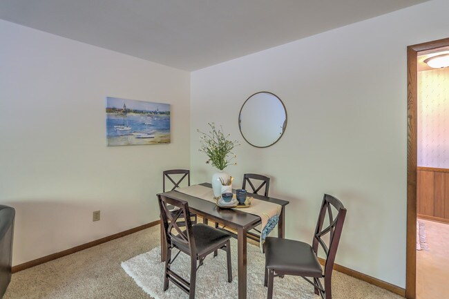 Cambridge Place Apartments - Madison, WI | Apartments.com