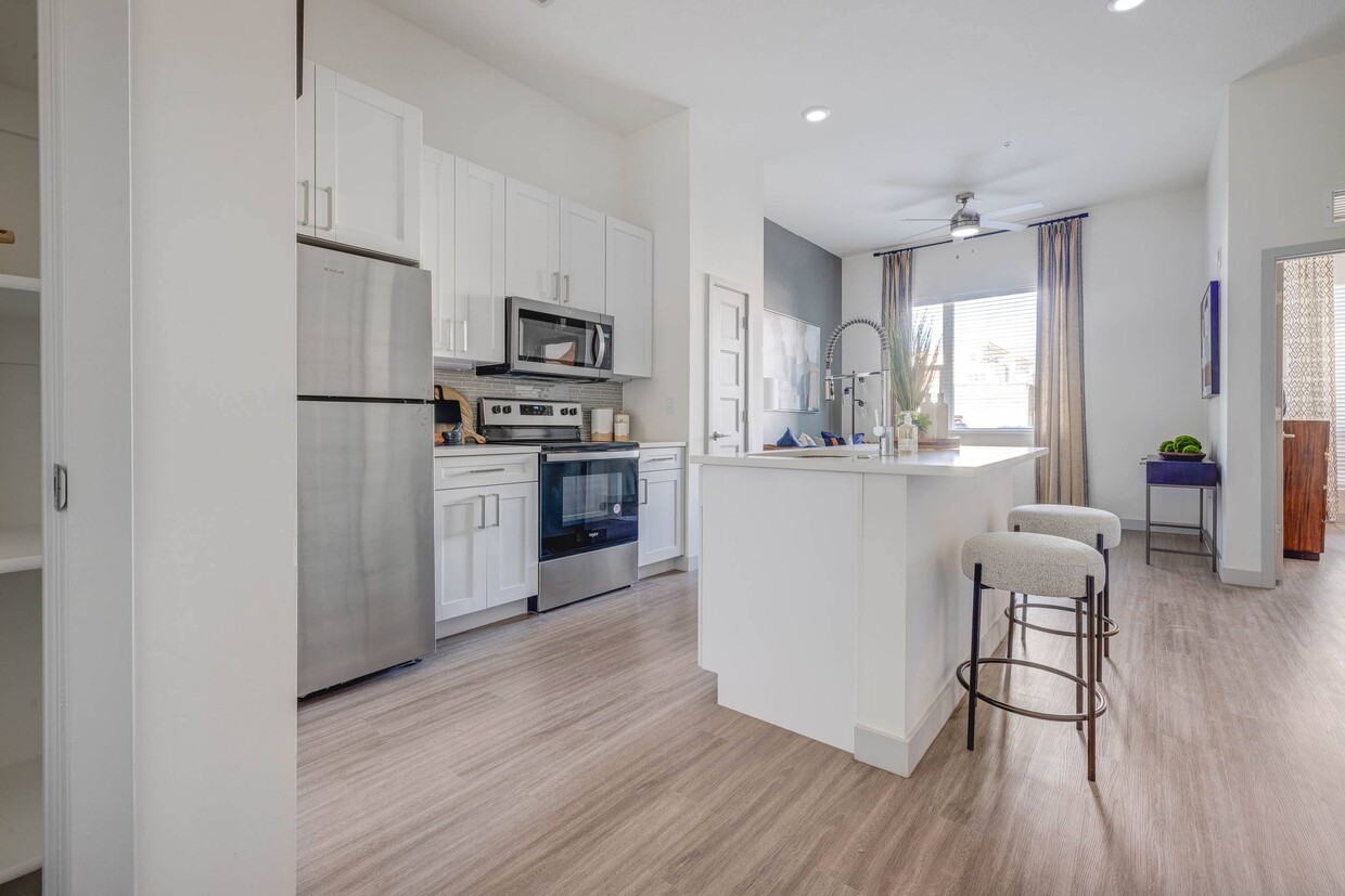 Alta Stone at The Gateway - 565 W 100 S Salt Lake City, UT 84101 ...