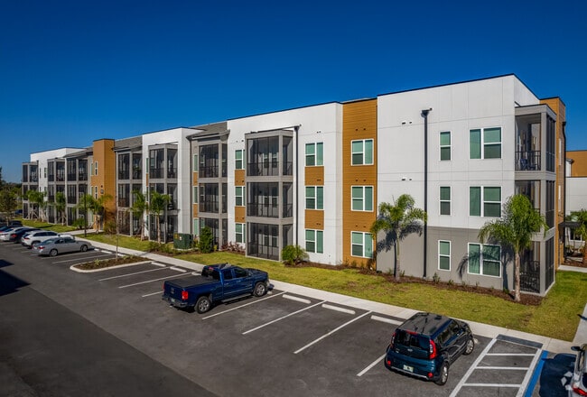 Windsong Acres Apartments for Rent with a Gate - Bradenton, FL - 58 ...