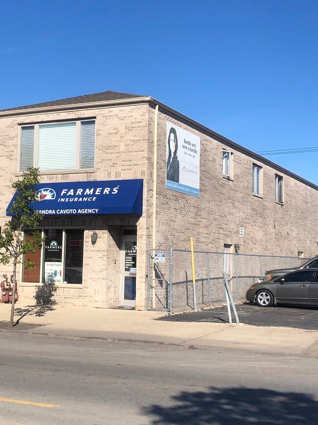 Clearing Apartments for Rent with Hardwood Floors - Chicago, IL ...