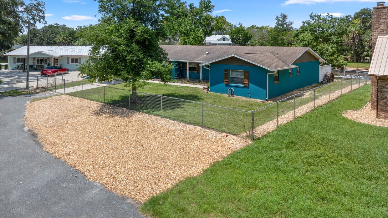 1233 NW 5th Terrace, Crystal River, FL 34428 - House Rental in Crystal ...