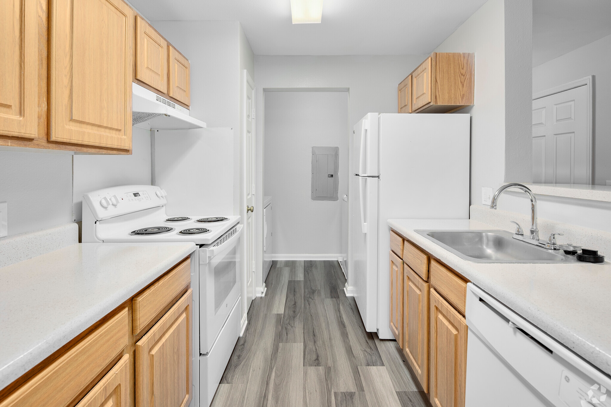 The Crossings At Summerland - 13701 Keelingwood Cir Woodbridge, VA ...