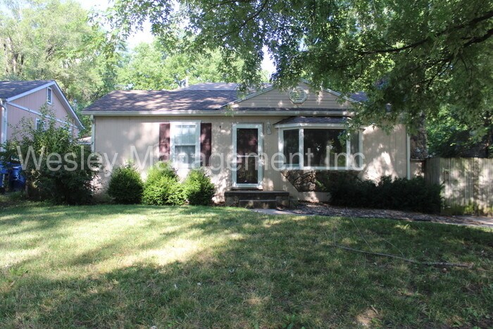 608 Yoeke St, Tonganoxie, KS 66086 - House Rental in Tonganoxie, KS ...