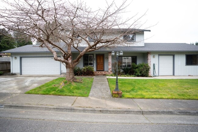3320 Pine St, Eureka, CA 95503 - House Rental in Eureka, CA ...