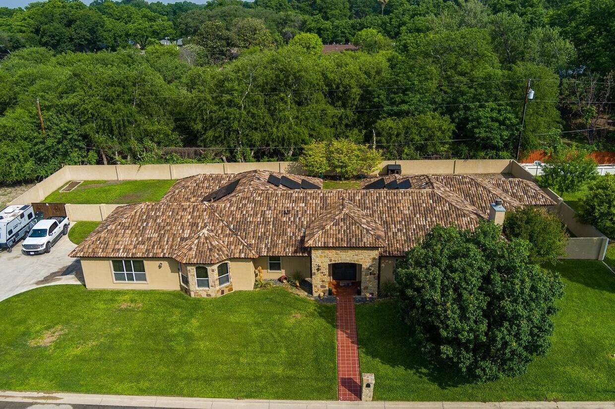 106 Chardonnay Way, Del Rio, TX 78840 - House Rental in Del Rio, TX ...