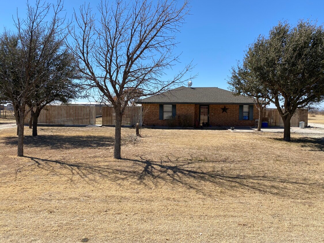 11633 Hawk Ave, San Angelo, TX 76904 - House Rental in San Angelo, TX ...
