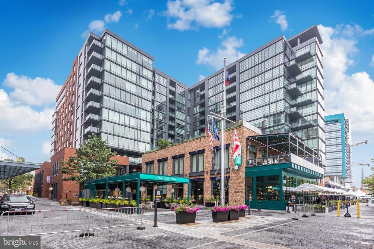 45 Sutton Square SW Unit 1007, Washington, DC 20024 - Condo for Rent in ...