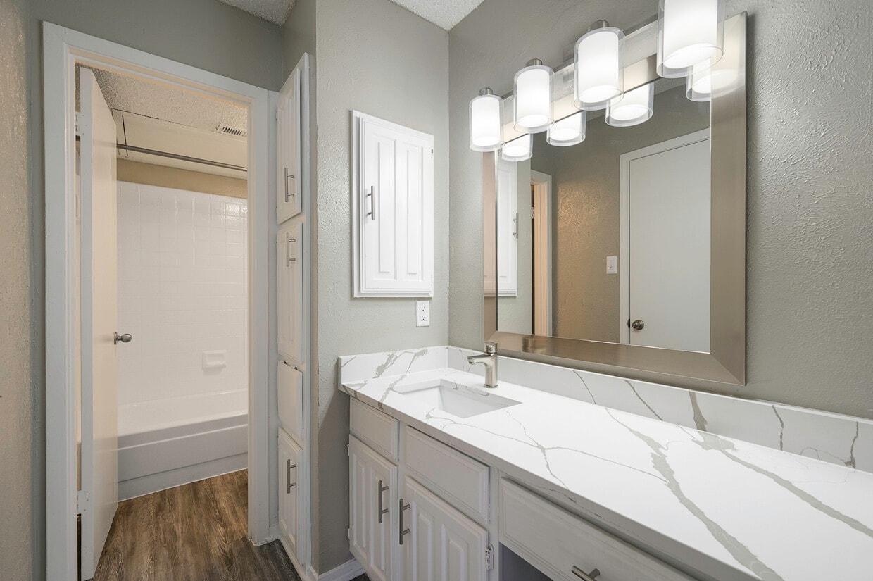 Fielder Crossing - 1727 Westview Ter Arlington, TX 76013 | Apartments.com