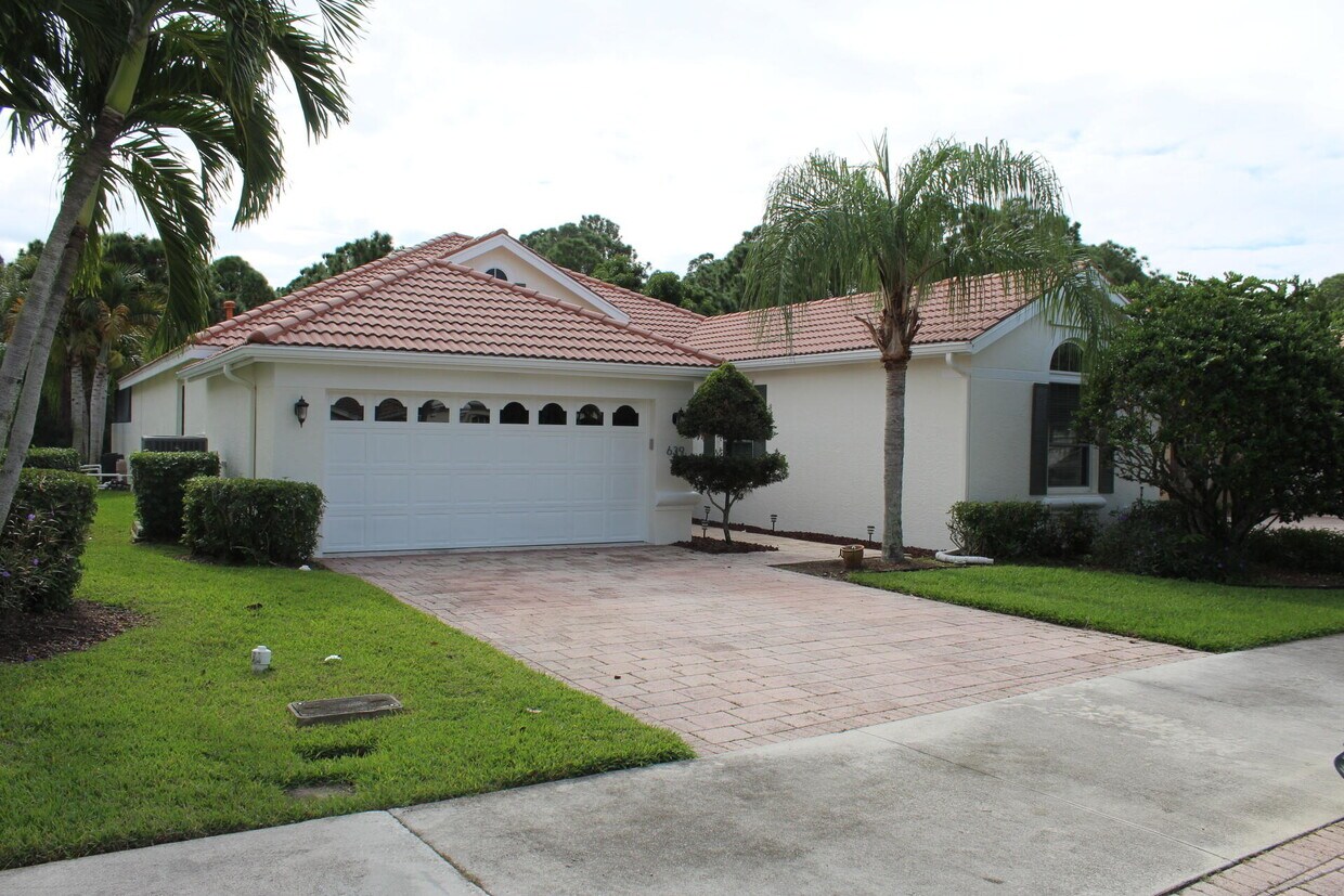 639 SW Lake Charles Cir, Port Saint Lucie, FL 34986 - House Rental in Port Saint Lucie, FL ...