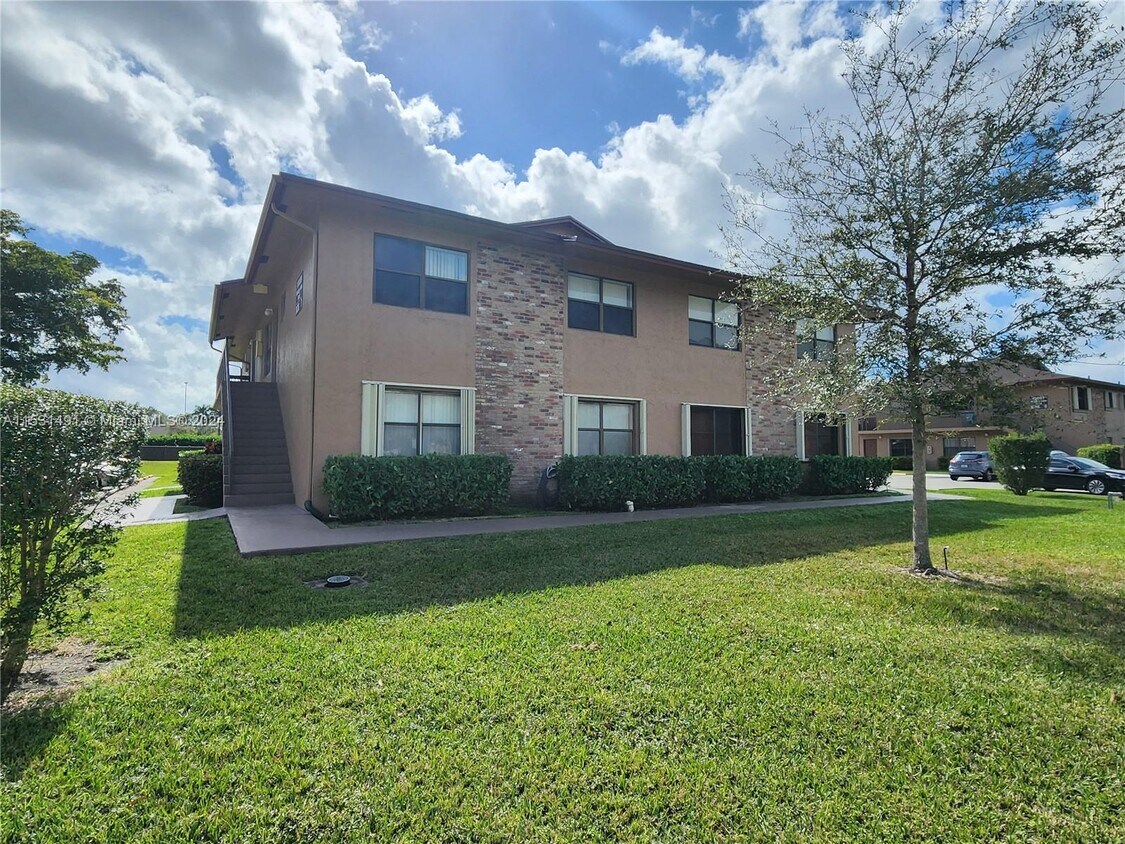 10059 Winding Lake Rd Unit 201, Sunrise, FL 33351 - Condo for Rent in ...