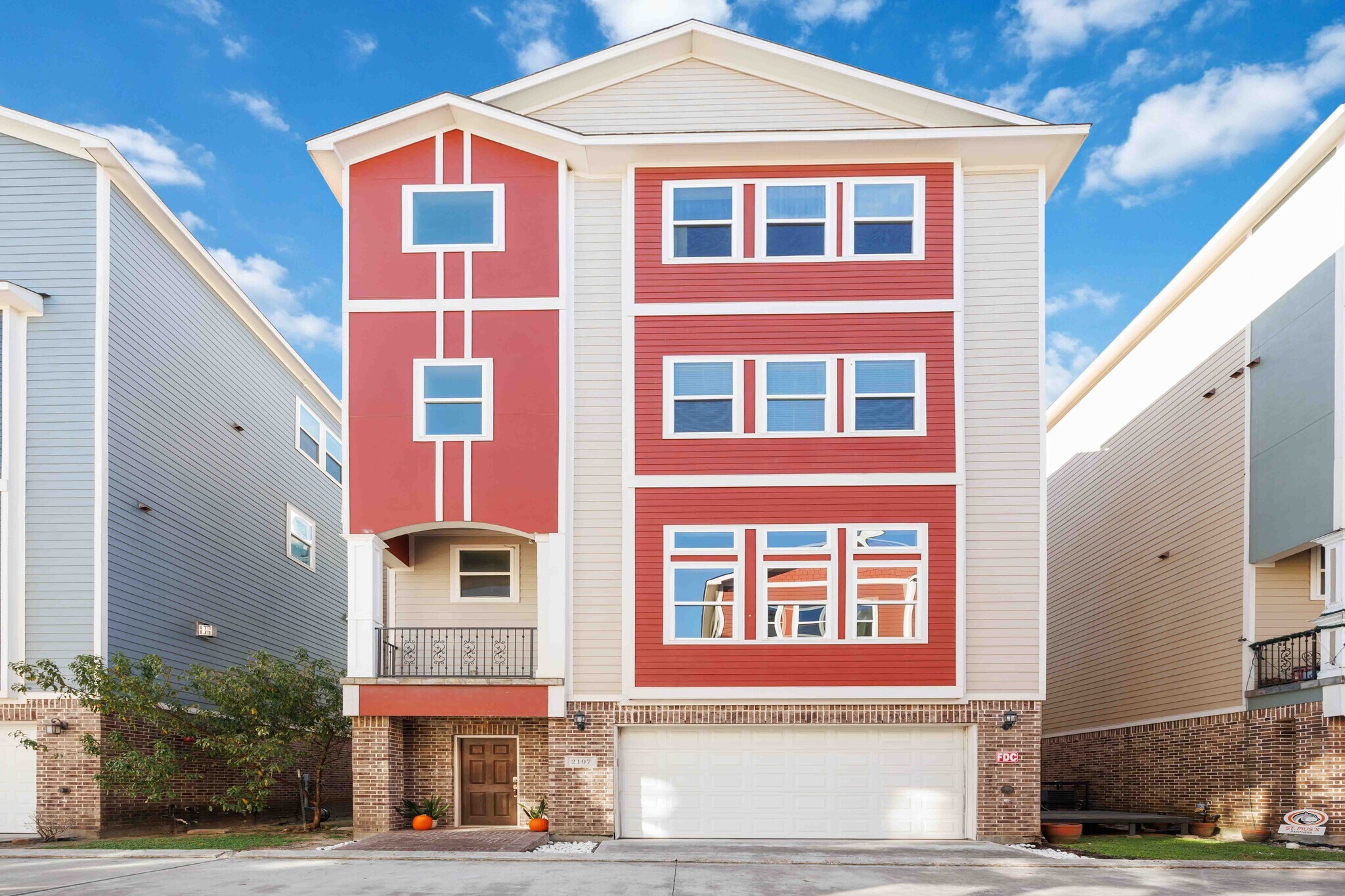 2107 Oatfield Dr, Houston, TX 77018 - House Rental in Houston, TX ...