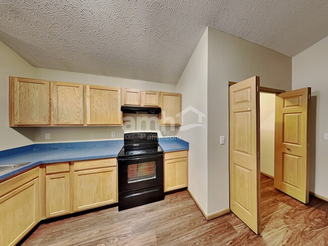 2170 Rustic Ledge Dr, Columbus, OH 43219 | Apartments.com