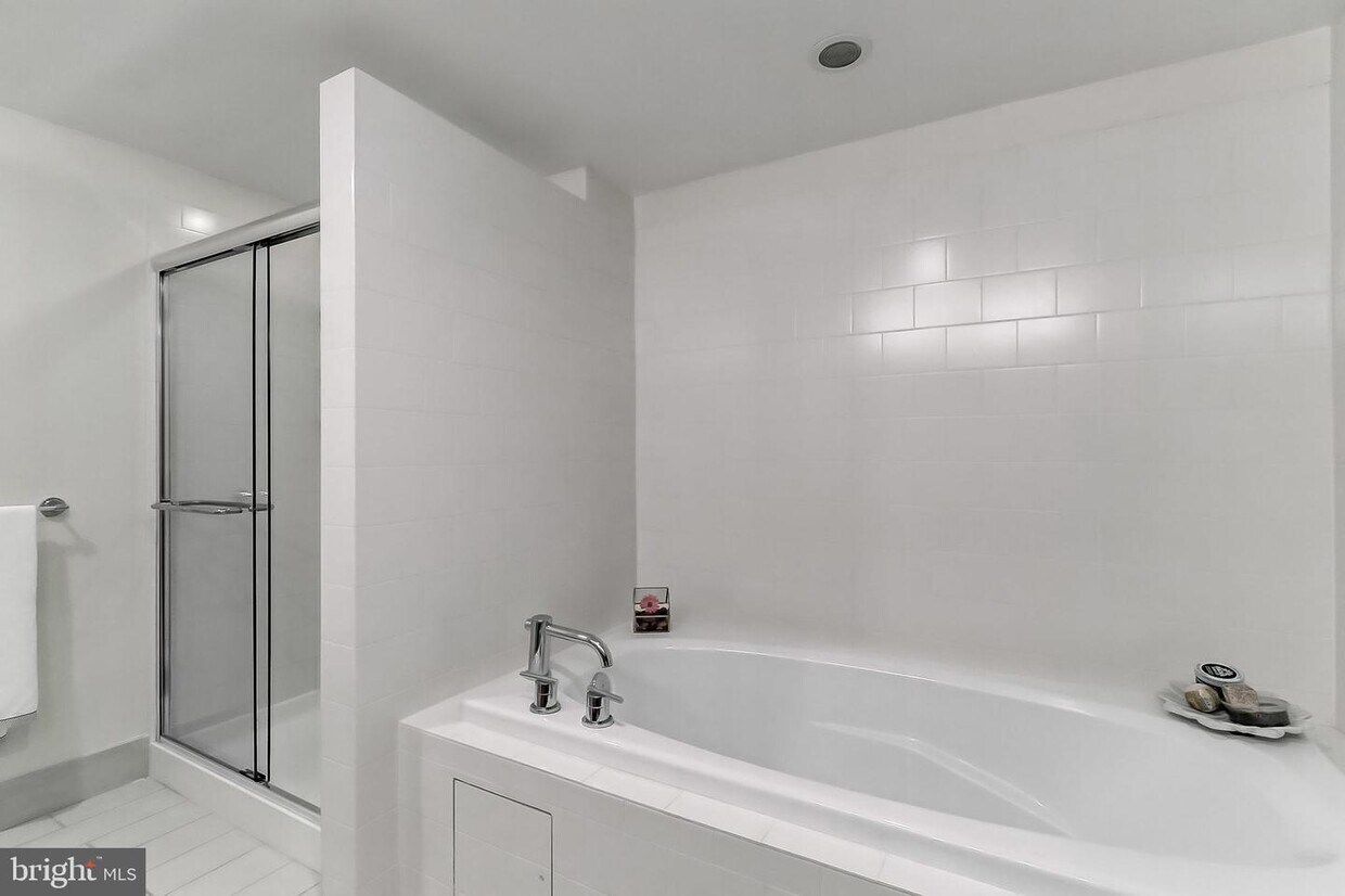 1200 Steuart St Unit 613, Baltimore, MD 21230 - Condo for Rent in ...